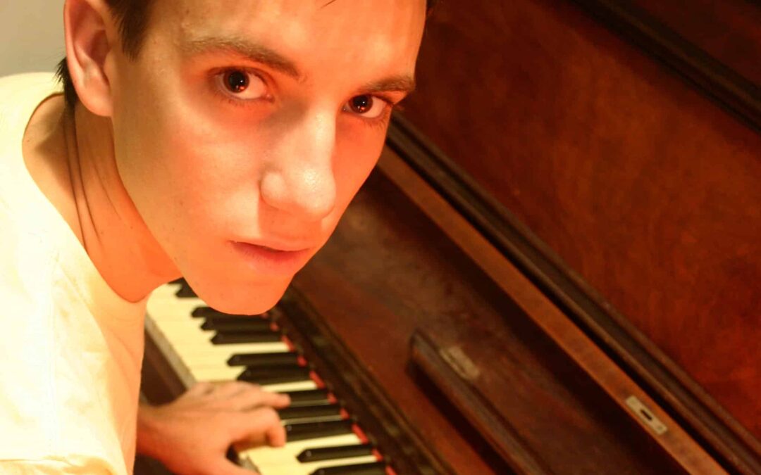 Rob-Hackwood-web – The Gig Factory